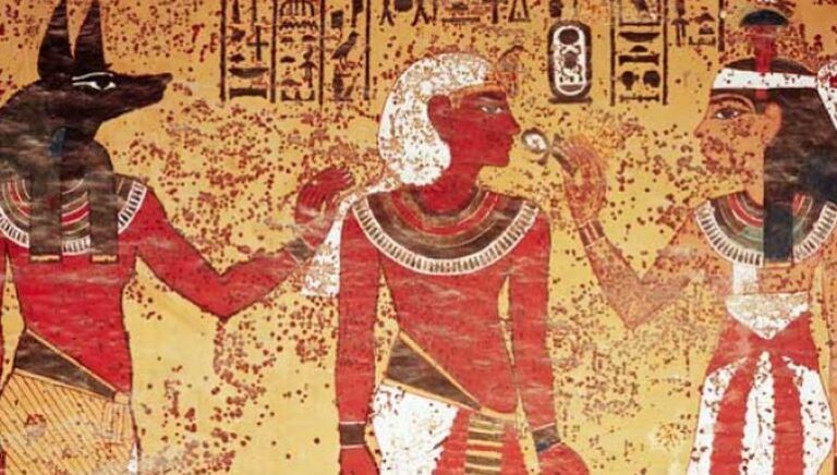 The Oldest Known Recipe For Toothpaste Comes From Egypt